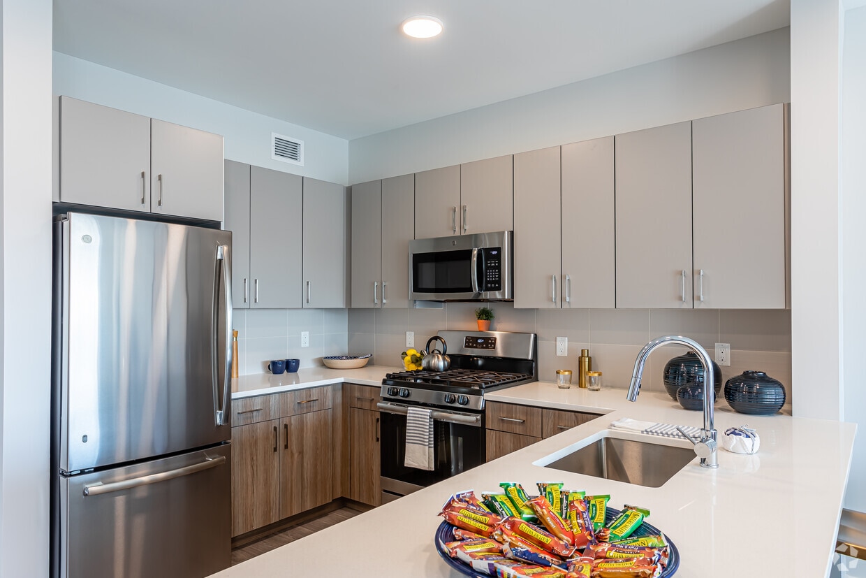 Alto Fairfield Metro - 1401 Kings Hwy Fairfield, CT 06824 | Apartments.com