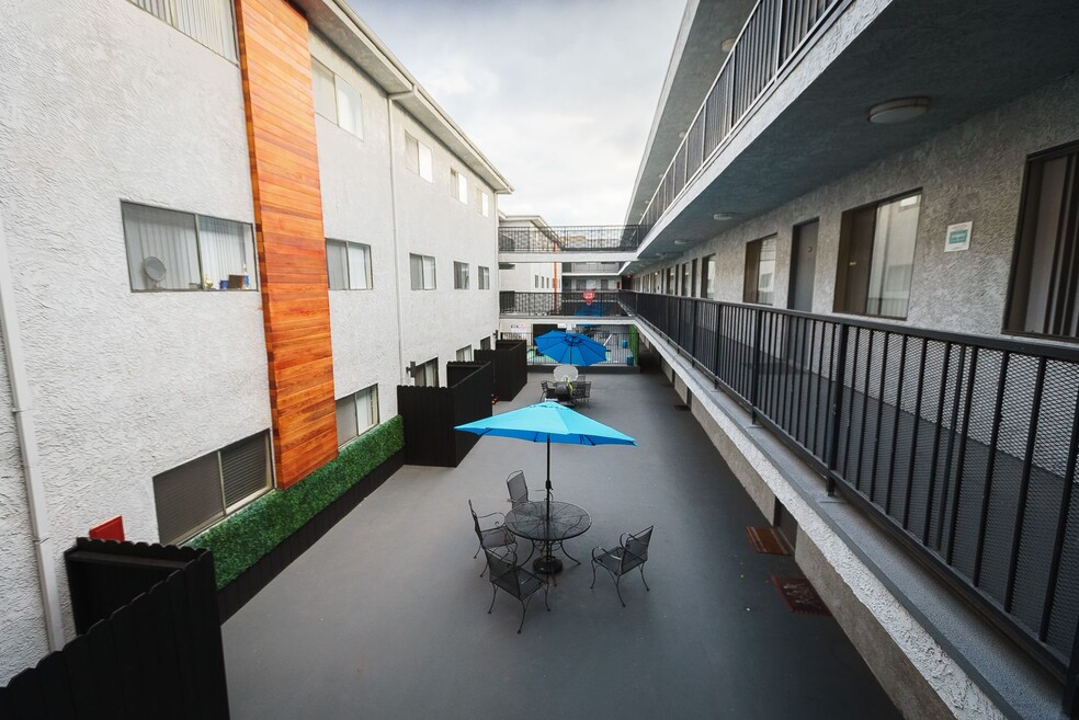 2 Bedroom Apartments for Rent in Koreatown, Los Angeles | Apartments.com