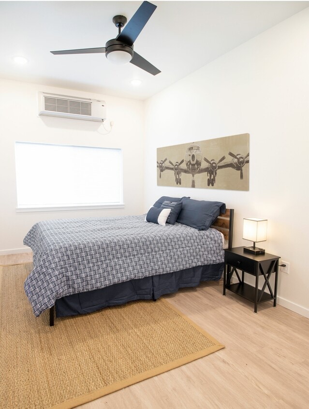 Spirit of St. Louis - 1310 E Saint Louis St Springfield, MO 65802 ...