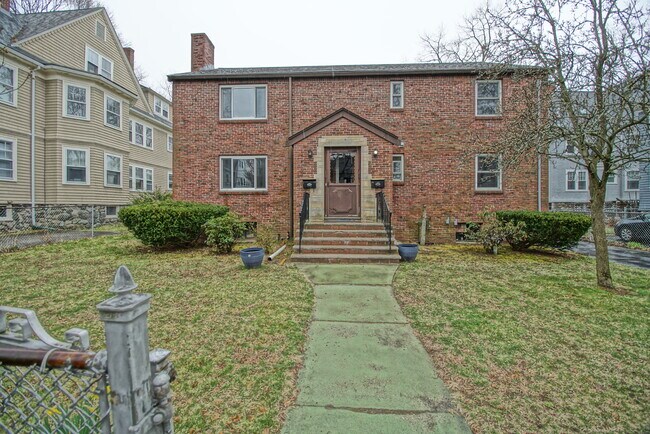 16 Proctor St Unit 1, Newton, MA 02460 - 16 Proctor St Newton, MA 02460 ...