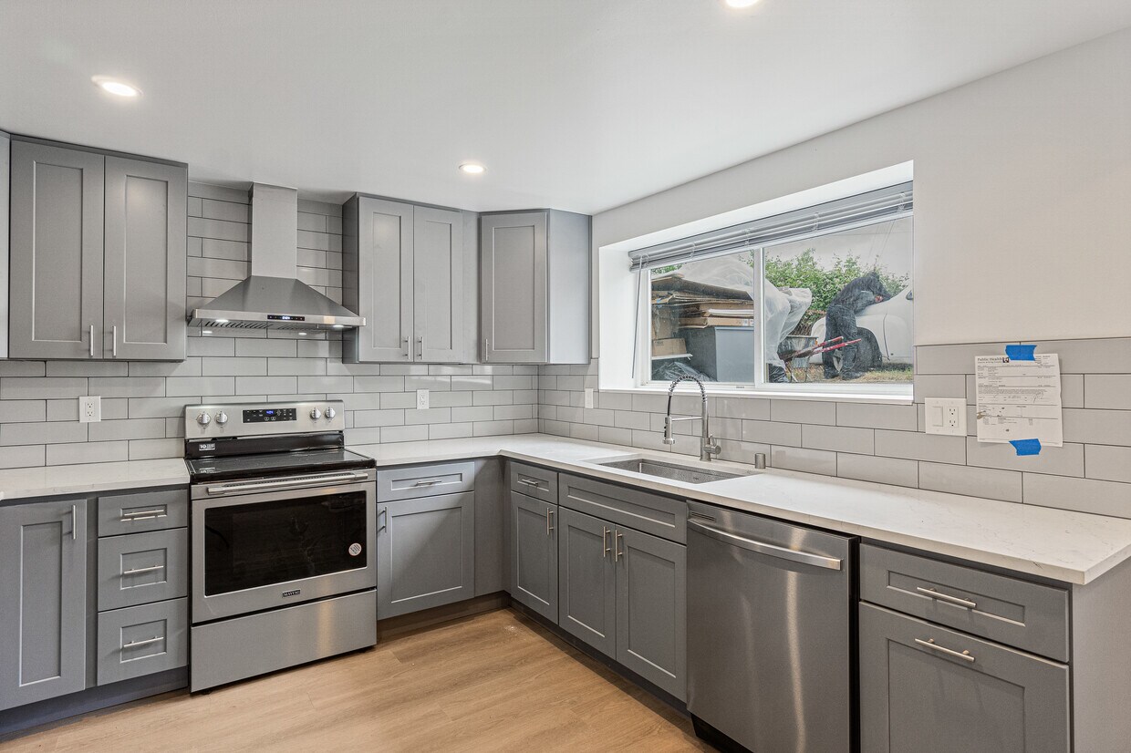 5310 24th Ave S, Seattle, WA 98108 - House Rental in Seattle, WA ...