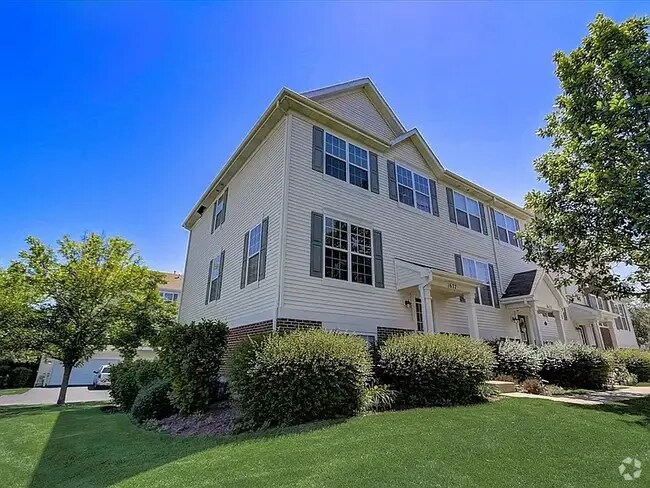 Townhomes for Rent by Private Owner in Round Lake Beach IL - 1 Rentals