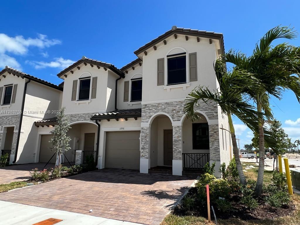 11976 SW 244 Ln, Princeton, FL 33032 - Townhome Rentals in Princeton FL ...