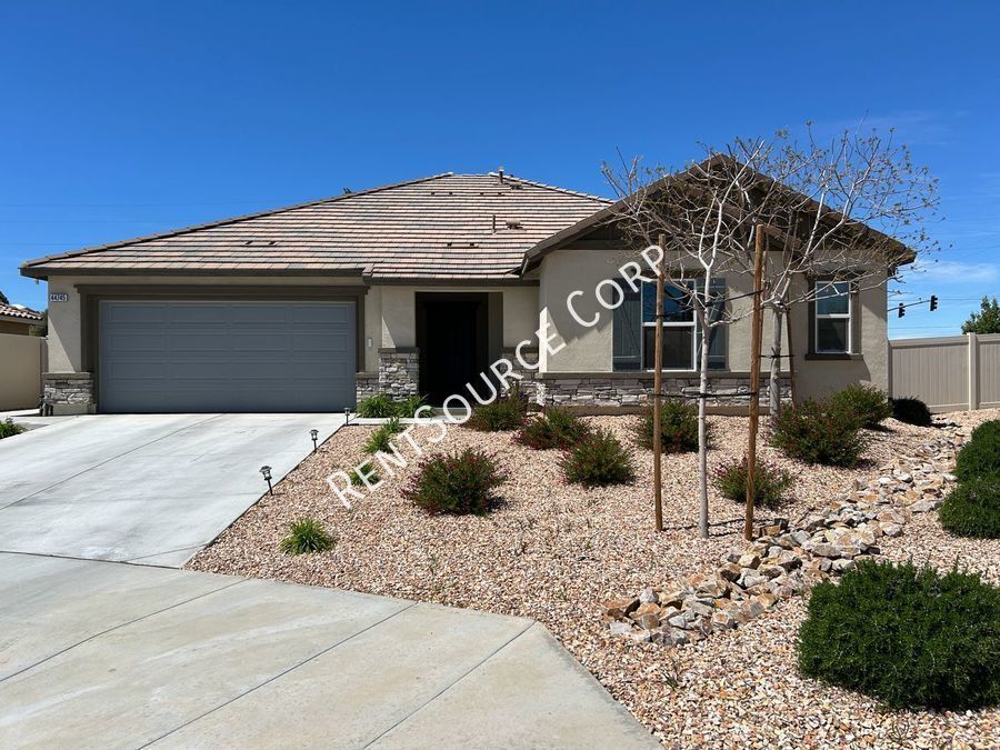 44745 Aspen St, Lancaster, CA 93535 - House Rental in Lancaster, CA ...