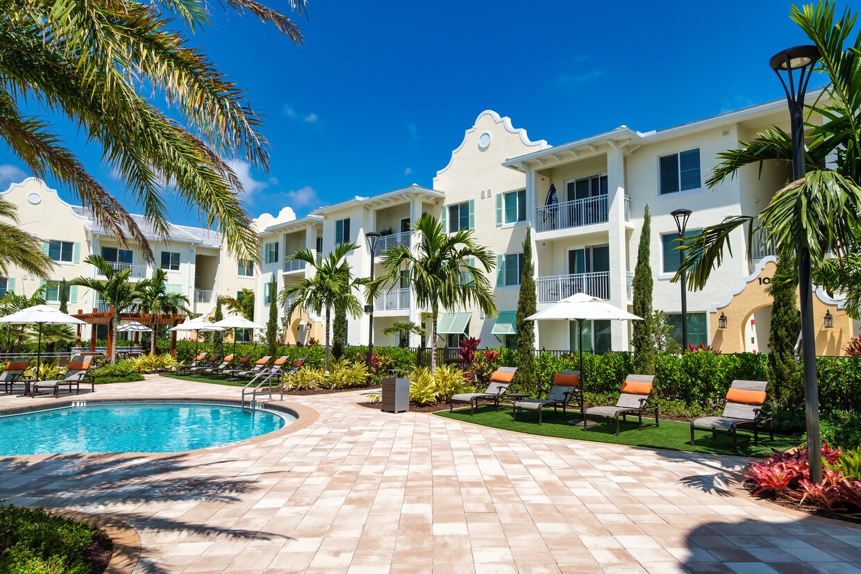 Oceanside Lantana - 1001 Water Tower Way Hypoluxo, FL 33462 ...