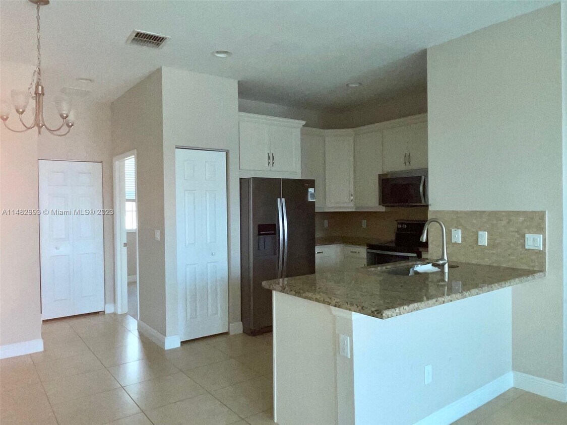 2929 SW 119th Way, Miramar, FL 33025 - Condo for Rent in Miramar, FL ...