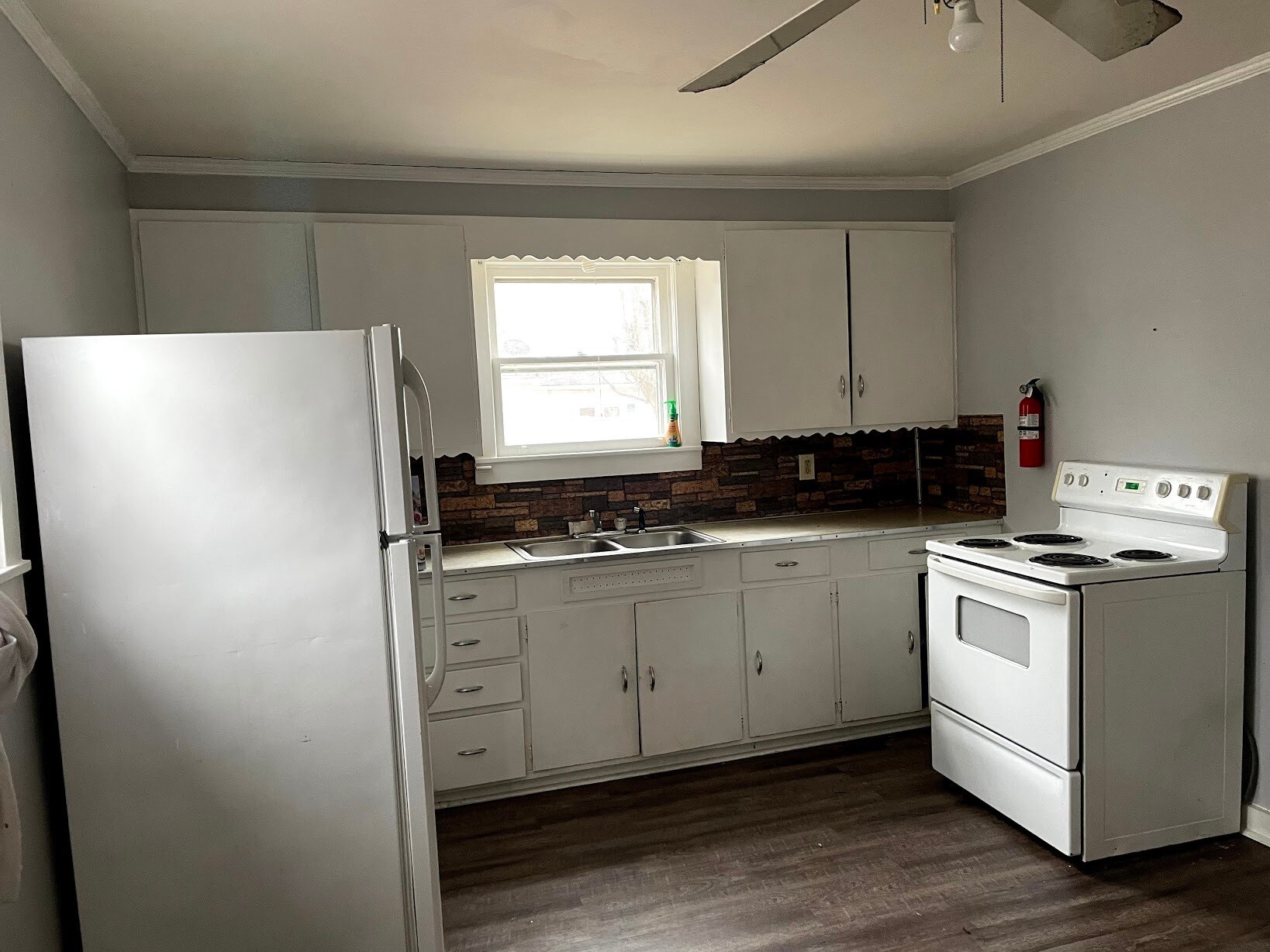 201 N 12th St, Herrin, IL 62948 - Townhome Rentals in Herrin IL ...