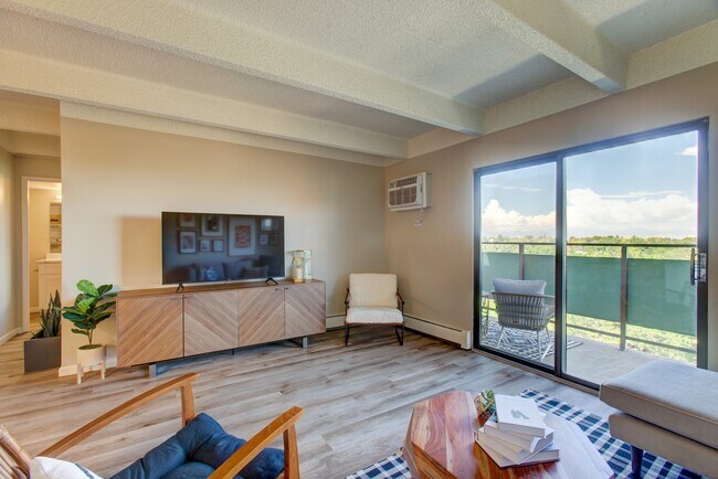 The Harper - Apartments in Denver, CO | Apartments.com