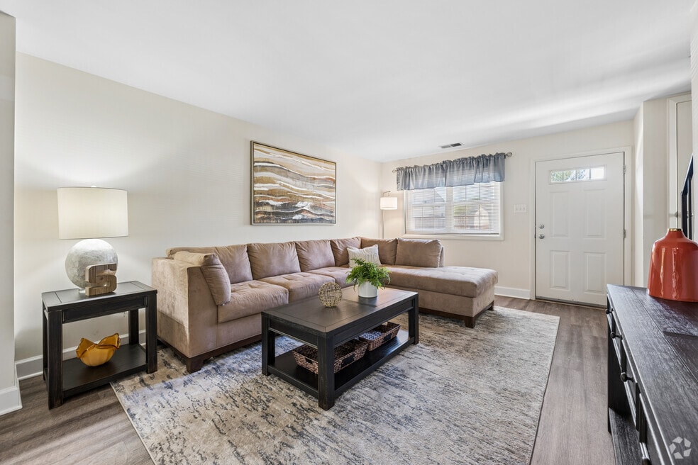 8 Hunters Gate Ct, Silver Spring, MD 20904 - Townhome Rentals in Silver ...