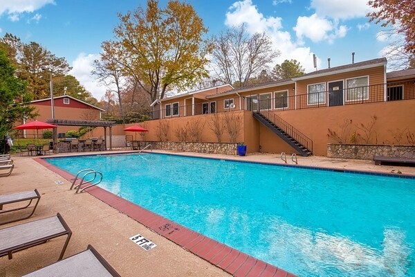 Sterling Glen Apartments - Apartments in Norcross, GA | Apartments.com