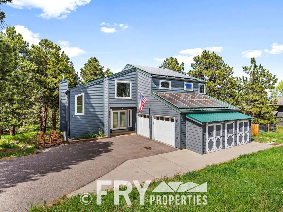 21899 Grandview Ave, Golden, CO 80401 - House Rental in Golden, CO ...