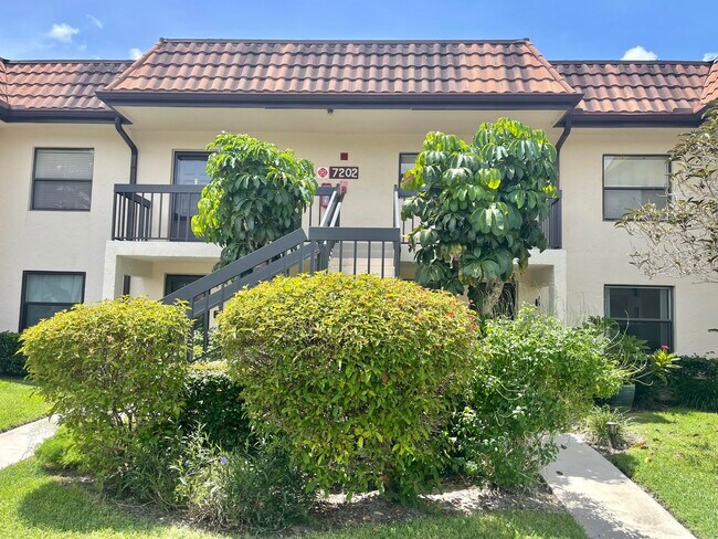 7202 Golf Colony Ct Unit 204, Lake Worth Beach, FL 33467 - Condo for ...
