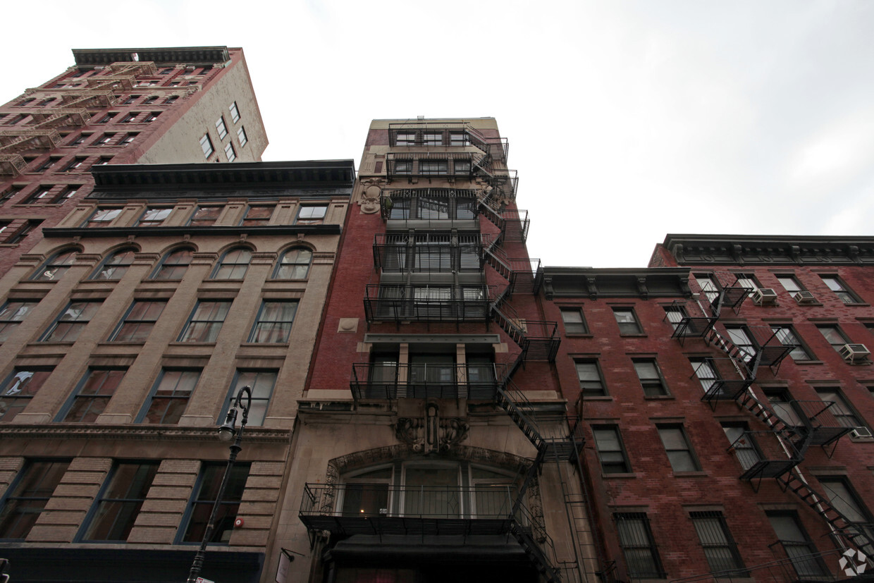 133 Mercer St, New York, NY 10012 - New York, NY, 10012 | Apartments.com 133 Mercer St, New York, NY 10012 - New York, NY, 10012 | Apartments.com