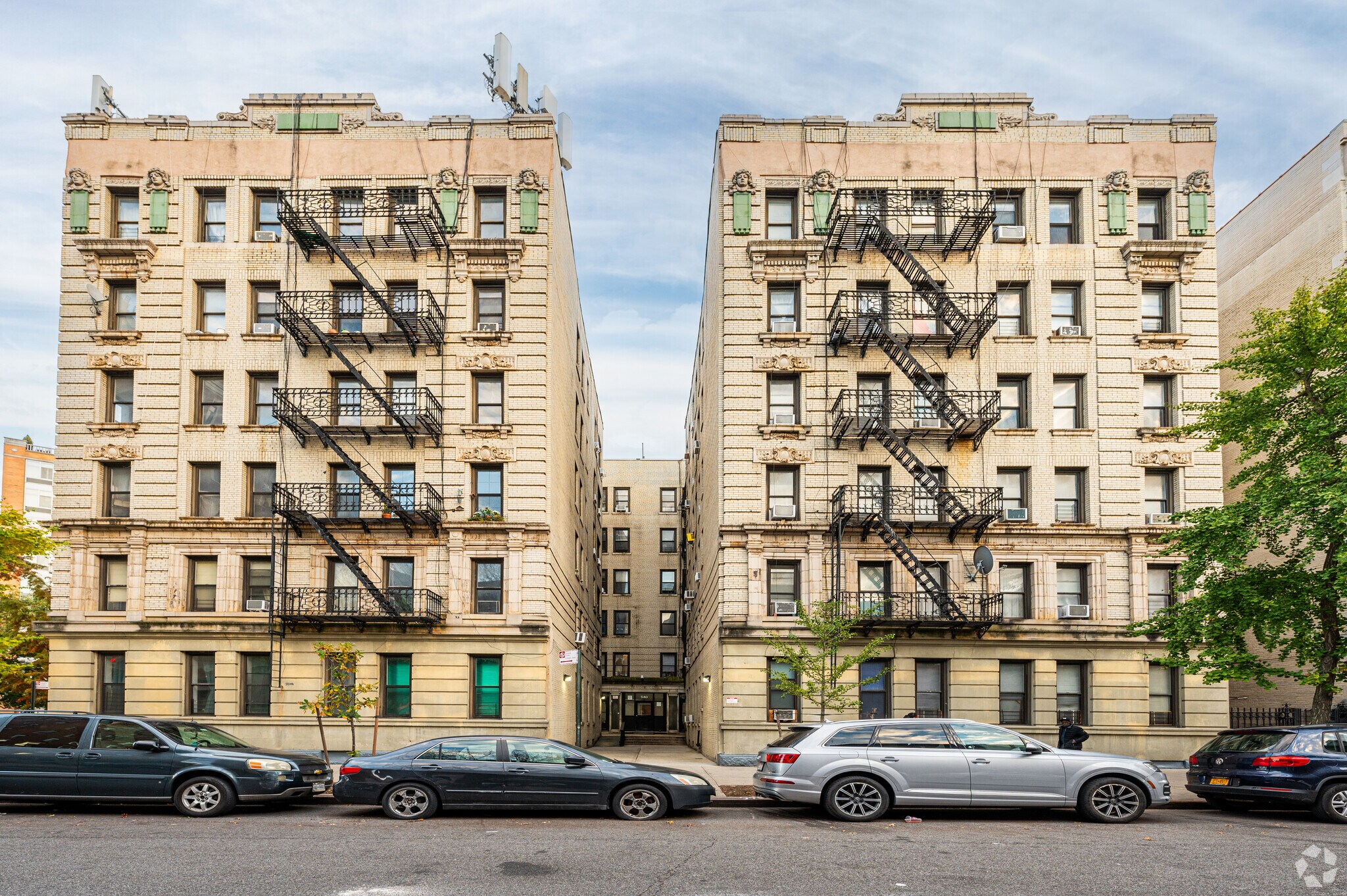 Hatbridge Court - 540 Manhattan Ave New York, NY 10027 | Apartments.com