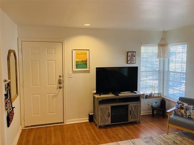 7685 Northcross Dr Unit 424, Austin, TX 78757 - Condo for Rent in ...
