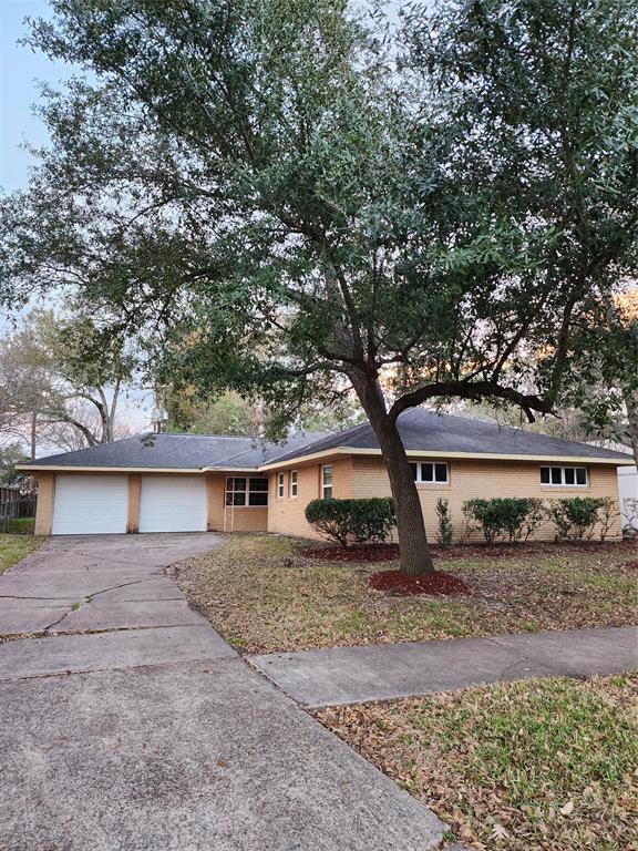 6130 Shadow Crest St, Houston, TX 77074 - House Rental in Houston, TX ...