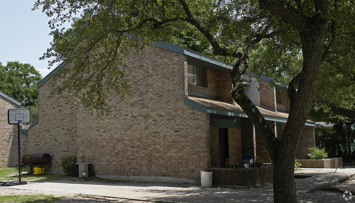 1236 NW 5th Ave, Gainesville, FL 32601 - 1236 NW 5th Ave Gainesville ...