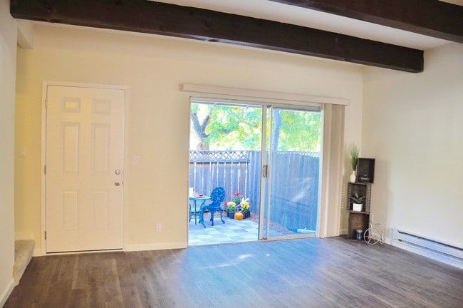 Woodview Apartments Apartments - Mountain View, CA | Apartments.com