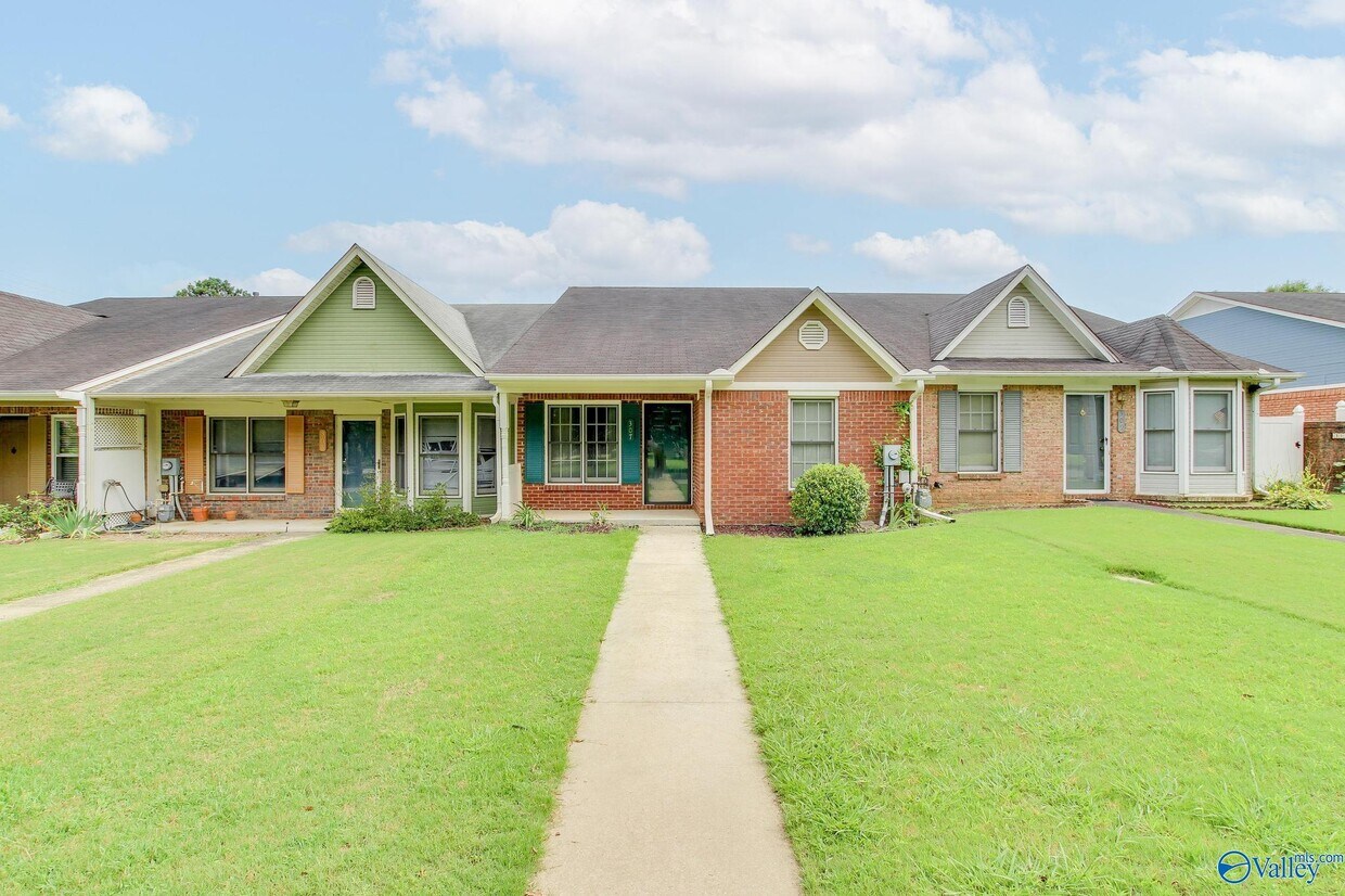 307 Clark St SW, Decatur, AL 35601 - Townhome Rentals in Decatur AL ...