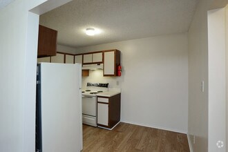 Summer Courtyard Apartments Rentals - Decatur, AL | Apartments.com