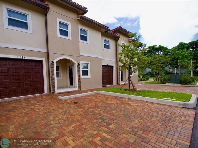 5984 Nw 94th Ave, Tamarac, FL 33321 - Townhome Rentals in Tamarac FL ...