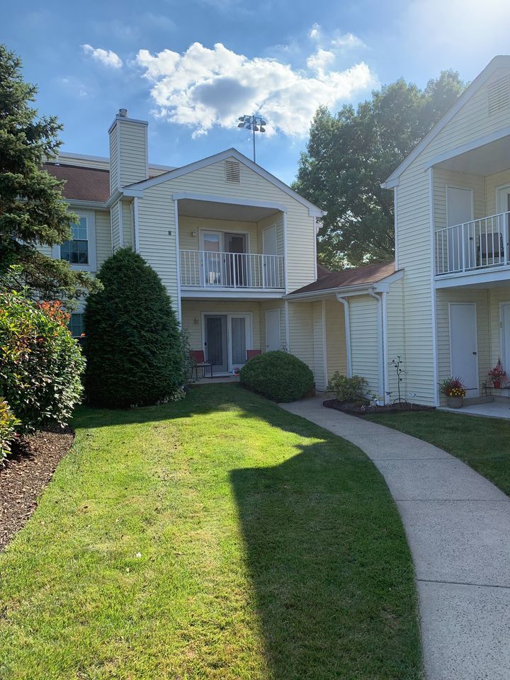 304 Gravel Hill Sta Unit 304, Southampton, PA 18966 - Condo for Rent in ...
