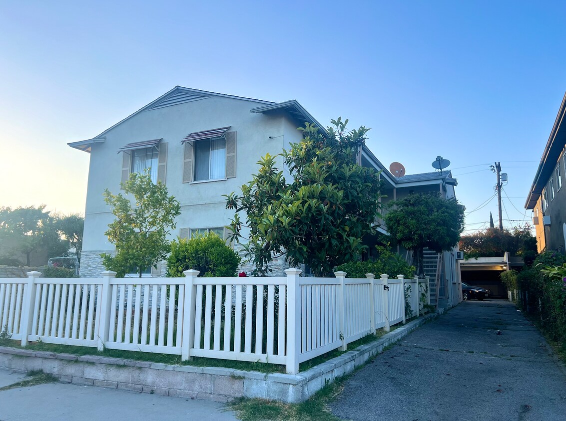 12433 Riverside Dr Unit 1, Valley Village, CA 91607 - 12433 Riverside ...