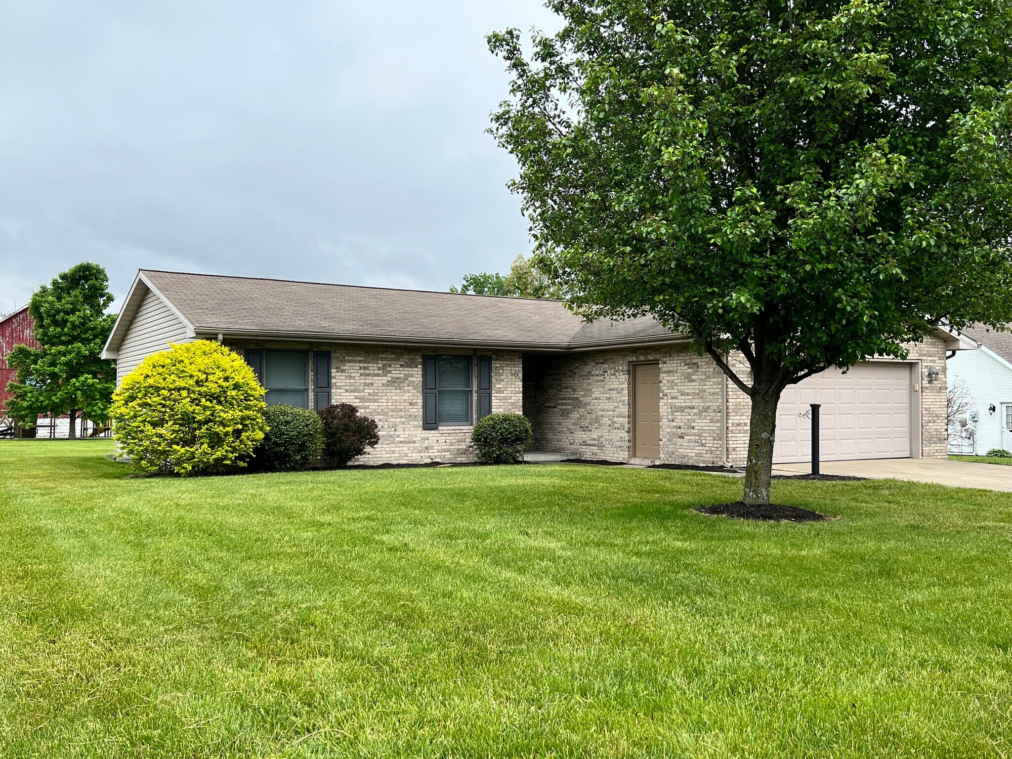 47 Country Manor Blvd, Madison, IN 47250 - House Rental in Madison, IN ...
