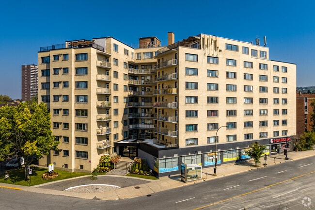 Apartments, Condos and Houses under C$1,300 in Montréal, QC - 139 ...