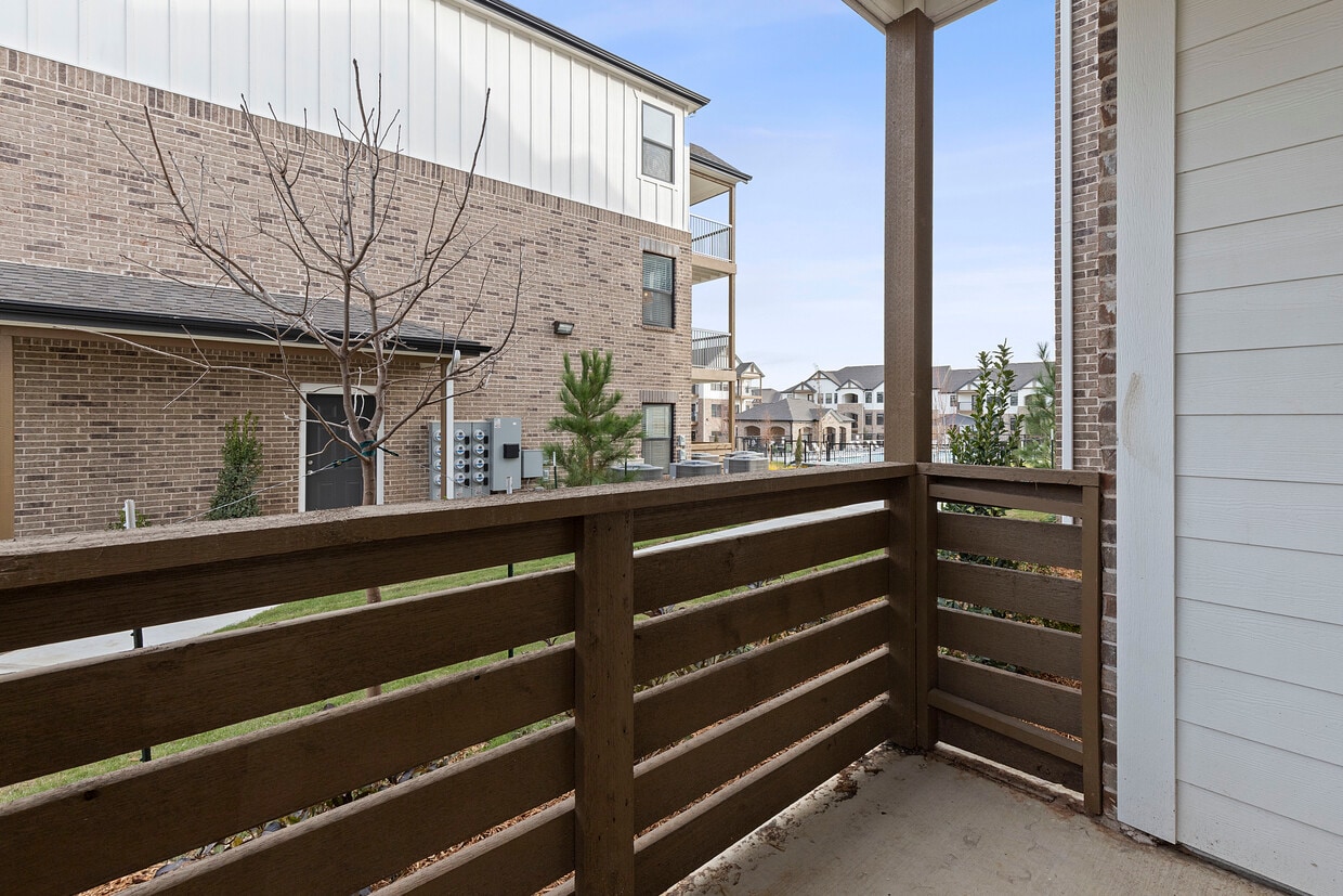 Trails at Aspen Creek - 2602 W Tucson St Broken Arrow, OK 74011 ...