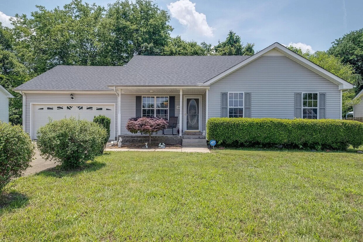 4065 New Grange Cir, Clarksville, TN 37040 - House Rental in ...