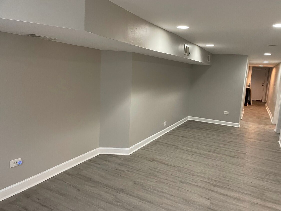 6622 S Rhodes Ave Unit G, Chicago, IL 60637 - Room for Rent in Chicago ...