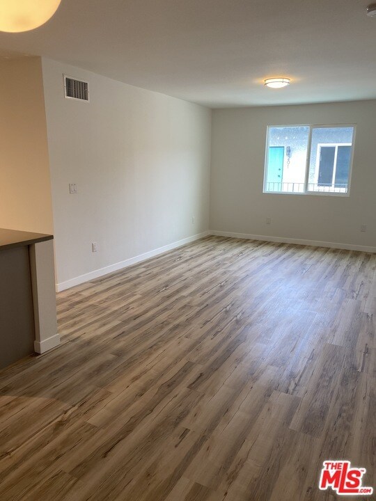 6640 Woodley Ave, Los Angeles, CA 91406 - Condo for Rent in Los Angeles ...