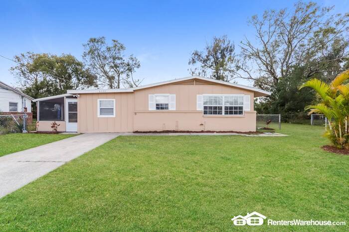 8305 Allamanda Ave, Tampa, FL 33619 - House Rental in Tampa, FL ...