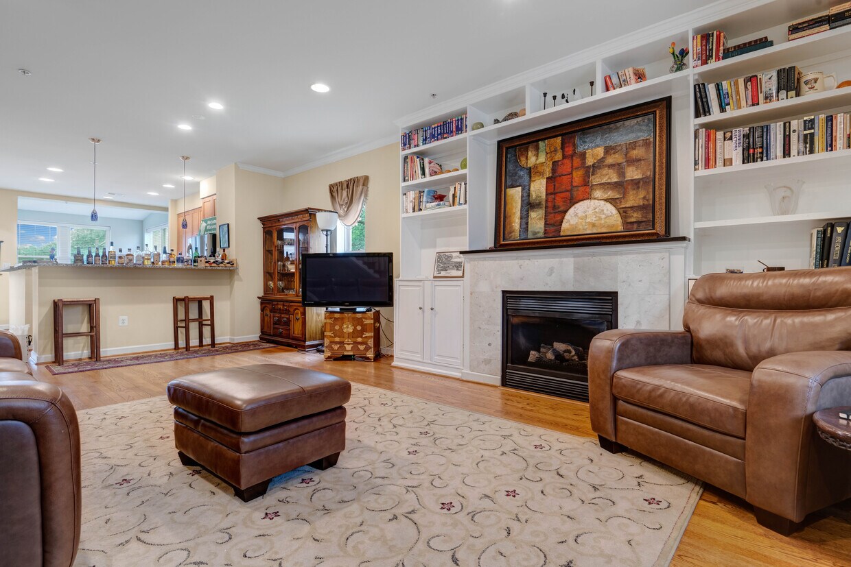 606 Kentucky Ave SE, Washington, DC 20003 - Townhome Rentals in ...