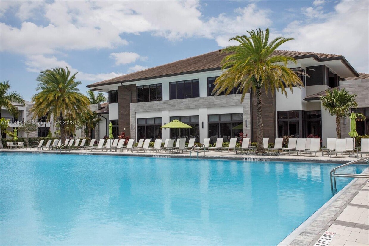 8001 NW 41st St Unit 106, Doral, FL 33166 - Condo for Rent in Doral, FL | Apartments.com