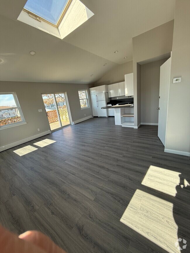 Copiague Harbor Houses for Rent - Copiague, NY from