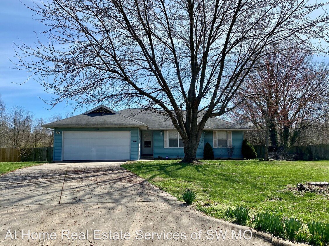 3256 S Meadowlark Ave, Springfield, MO 65807 - House Rental in ...