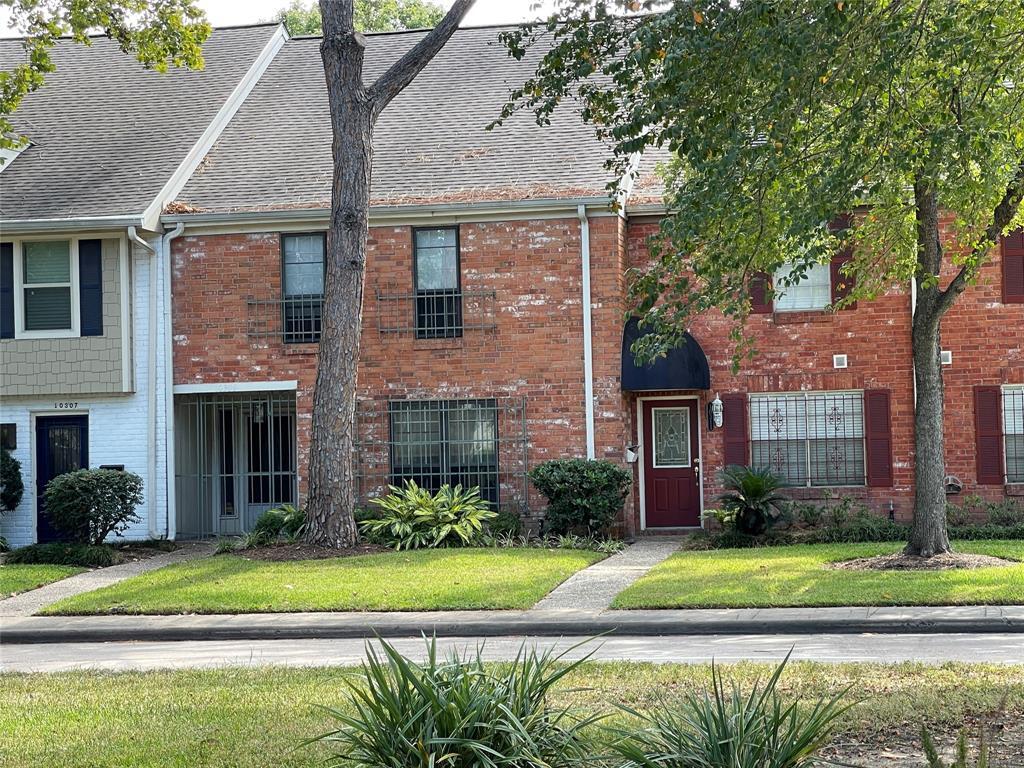 10305 Briar Forest Dr, Houston, TX 77042 - Condo for Rent in Houston ...