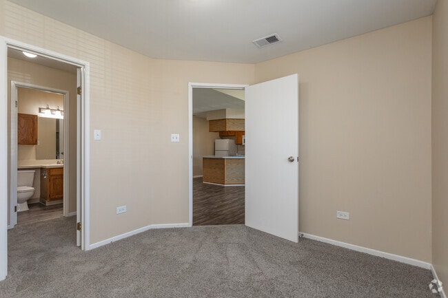 Autumn Run Apartments - Apartments in Naperville, IL | Apartments.com