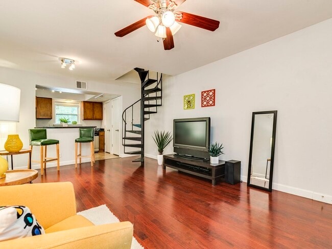 2020 S Congress Ave Unit 2110, Austin, TX 78704 - Condo for Rent in ...