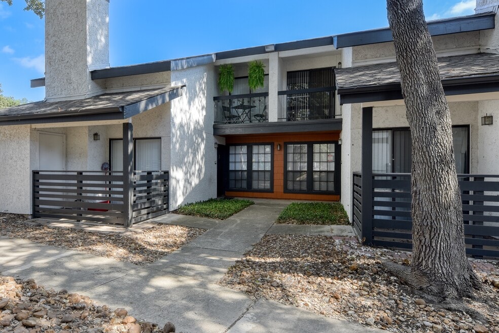 Furnished 1 Bedroom Apartments for Rent - 1,315 Rentals | Apartments.com