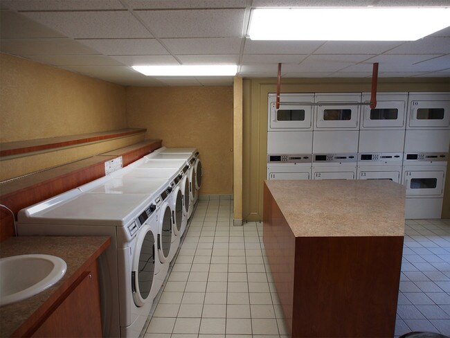 Fairview Village - 20000 Lorain Rd Fairview Park, OH | Apartments.com