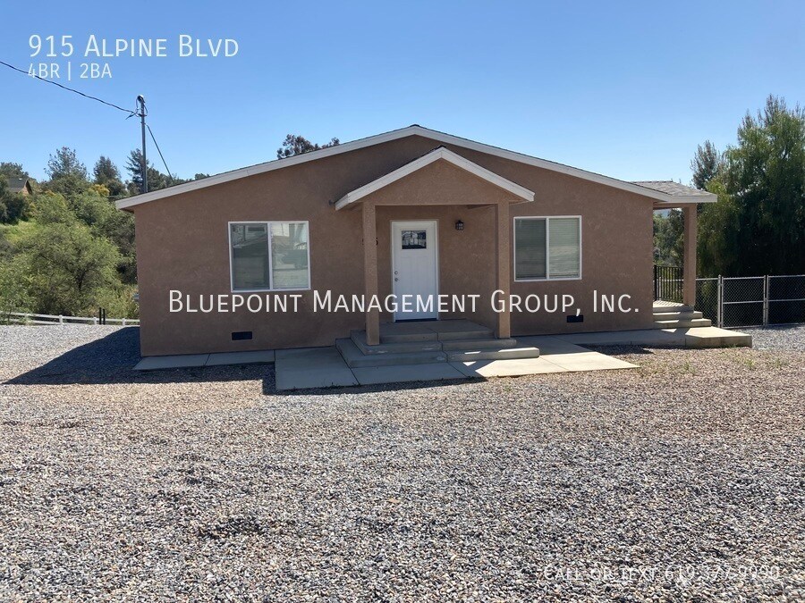 915 Alpine Blvd, Alpine, CA 91901 - House Rental in Alpine, CA ...