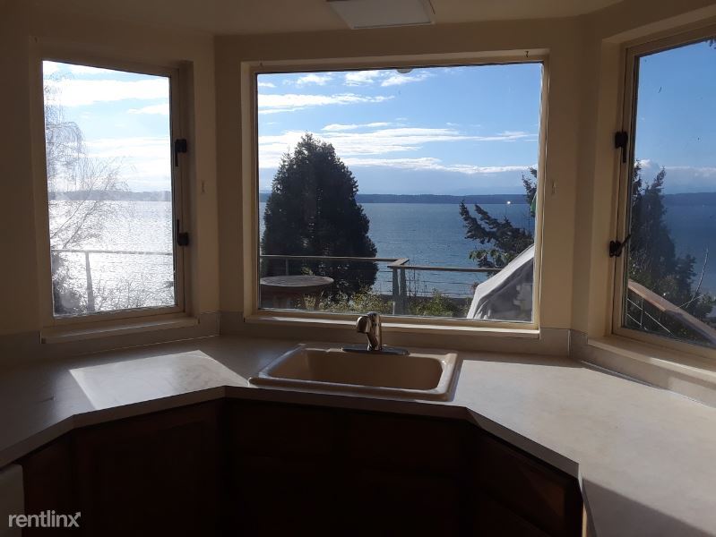 3199 Perkins Ln W, Seattle, WA 98199 - House Rental in Seattle, WA ...