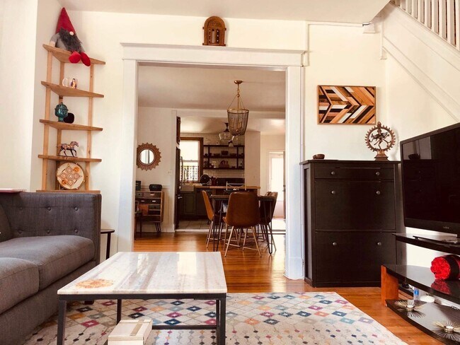 701 W 37th St Unit Studio Apartment, Baltimore, MD 21211 - Apartments ...
