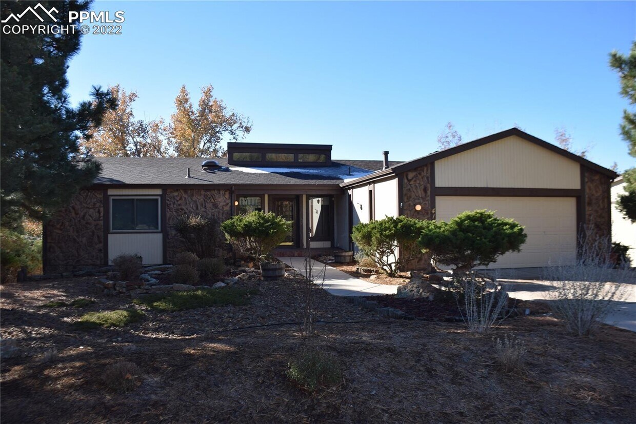 4185 Brigadoon Ln, Colorado Springs, CO 80909 - House Rental in ...