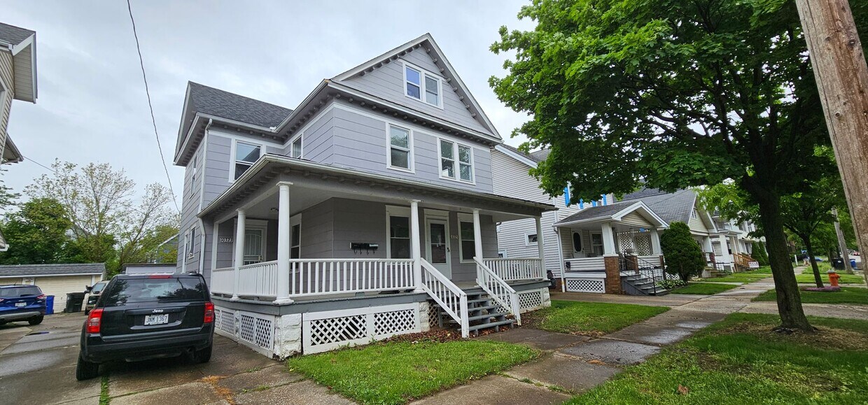 10323-10325 Bernard Ave Unit 10323 - Up, Cleveland, OH 44111 - Room for ...