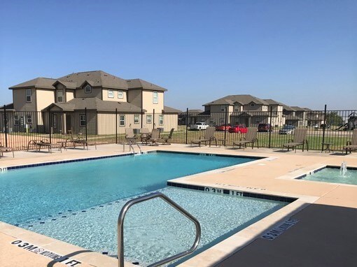 Oak Manor Villas - Big Spring Apartments - Big Spring, TX | Apartments.com