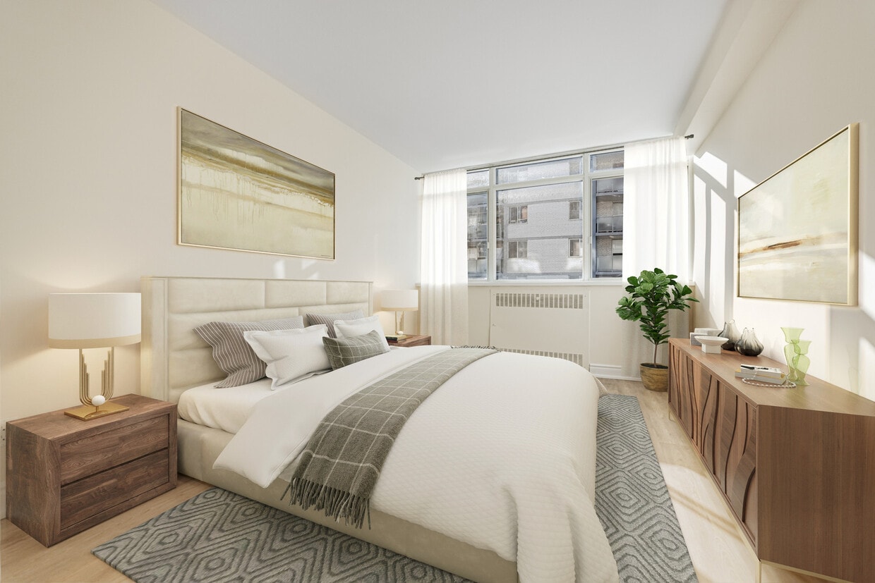 Shoreline Towers Apartments - 2313-2323 Lakeshore Blvd W Toronto, ON ...